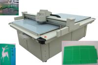 China Time Savings Box Cutting Machine Equipped With Servo Motor Oscillating Knife for sale