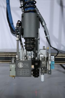 China Up To Four Operators Electronic Adhesive Gluer with Performance and PVA Glue Type for sale