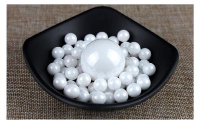 China Precision Polished Smooth Ceramic Zirconia Grinding Balls 10mm High Impact for sale