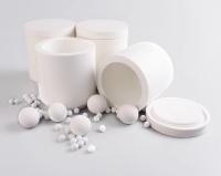China Vertical Wear-Resistant Corundum Ball Milling Jar for Alumina for sale