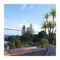 China Fence u base glass balustrade supports terrace with glass railing for sale