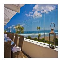 China Galvanised u base fence glass balustrade clamps suppliers railing on terrace for sale