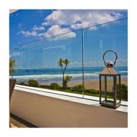China Extruded u channel glass balustrade posts roof guardrail system for sale