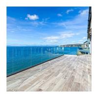 China Alum u base glass handrail fittings glass terrace railing for sale