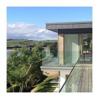 China Factory price hot selling high quality balcony railing U channel glass railing for sale