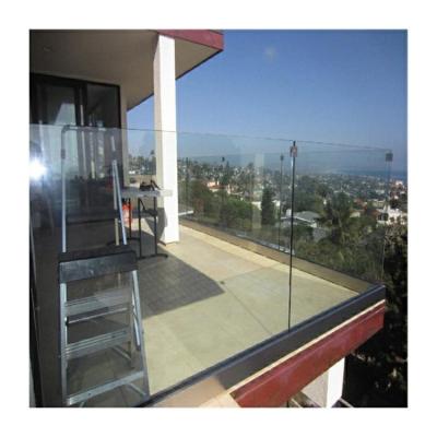 China Glass 10mm U Channel Railing Customized Banister Stair Rails 45*120mm Base for sale