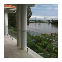 China Stainless steel spigot hardware balcony balustrade outdoor glass railing system for sale
