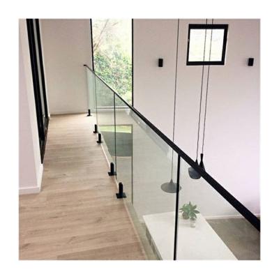 China Reliable performance spigots for glass panels railing metal patio spigot railings for sale