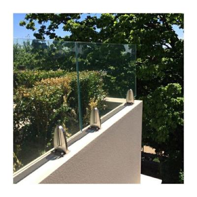 China Burundi frameless glass spigots suppliers roof spigot railing for sale