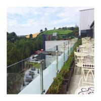 China Blue glass banister aircraft cable deck railing stainless post railings with glass panels for sale