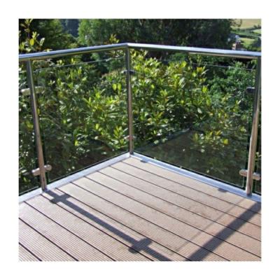 China Low iron glass fence beautiful balcony railings stair balustrade systems for sale