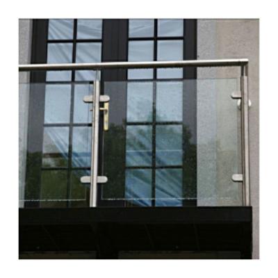 China EN 12150 glass fencing glass balcony railing balustrade images for sale