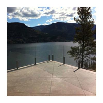 China Tinted glass railing deck railing with wire fence tempered glass stair railing for sale