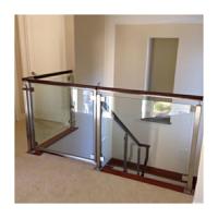 China EN12543 glass railings patio balustrade ultra white glass metal porch railing for sale