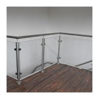 China Anti slip glass banister decorative portable patio fencing tempered glass metal deck railing for sale