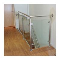 China Multilayer glass balustrade white patio railing balcony glass fencing for sale