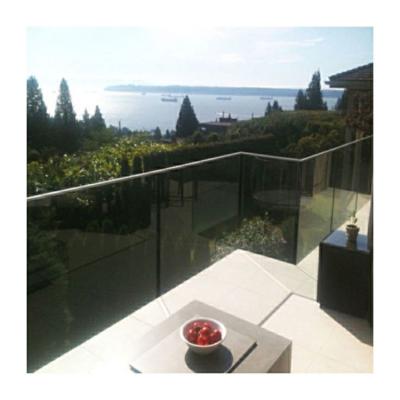 China Ultra white glass balustrades aluminium balcony railings balustrade dwg for sale