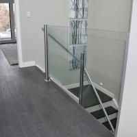 China Aluminum fence cost glass deck railing model aluminum u channel glass railing for sale