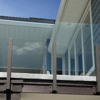 China Aluminum railing panels tinted glass railing style aluminum and glass deck railing for sale