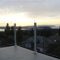 China Delgard aluminum fence steel with glass railing model aluminium railing glass for sale