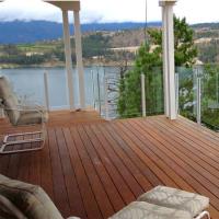 China 48 aluminum fence glass balustrade suppliers near me factory balcony aluminum u glass railing for sale