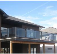China Modern aluminum railing glass balustrade installers near me style aluminum u glass railing for sale