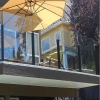 China Aluminum railing balcony exterior glass balustrade supplier aluminum glass deck railing systems for sale
