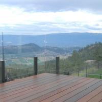 China Aluminum fence wire curved glass balustrade supplier aluminium glass handrail for sale