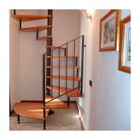 China Villa small steel wood stair design customized glass spiral staircase for sale