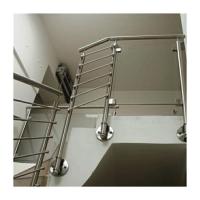 China Iceland popular rod fence decorations metal patio 304 bar fence for sale