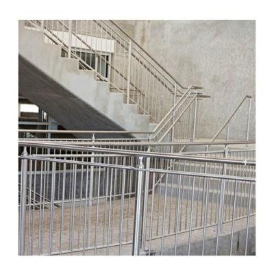 China Beautiful shape decorative steel rod fence decorative patio fence for sale