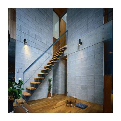 China Factory direct sales wood staircase glass staircase single stringer wooden straight stairway for sale