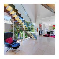 China Latest fashion straight floating staircase portable wooden stairs for sale