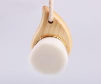 China 130g Wooden Exfoliating Brush Wood Face Brush For Makeup Removal for sale