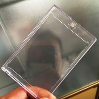 China UV Protection Magnetic Card Holder for 35pt Cards in Rigid Polypropylene Clear Trading Card Case for sale