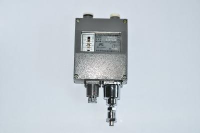 China ROBUST MARINE PRESSURE CONTROLLER YWK-50-C for sale