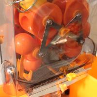 China Light Weight Automatic Orange Squeezer 50Hz Low Noise For Bars for sale