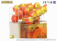 China Healthy and Fresh Commercial Orange Juicer Machine 120W With Metal Gears for sale