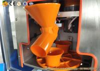 China Auto Coin Operated Freshly Squeezed Orange Juice Vending Machine Refrigeration System for sale