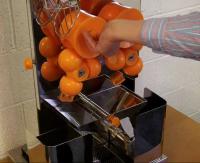 China Stainless Steel Orange Juicing Machine for sale