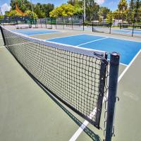 China Professional Anti-Slip Portable Pickleball Court Mat with Durable 3mm Thickness for Outdoor Use for sale