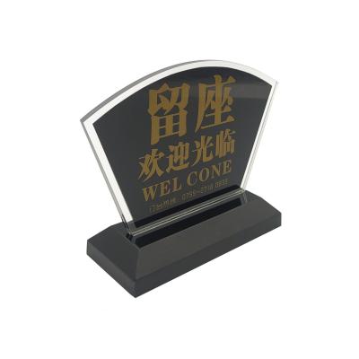 China Custom Fan-Shaped Black Acrylic Table Tent with Gold Printing, Semi-Circular Reserved Seat Welcome Sign Stand for Hotel & Restauran for sale