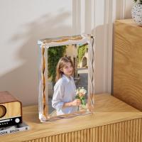 China Textured Water Ripple Acrylic Magnetic Photo Frame, Clear Ice Pattern Floating Picture Frame for Desk Tabletop Display for sale