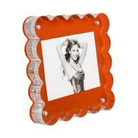 China Wavy Scalloped Edge Acrylic Magnetic Photo Frame, Double Sided Floating Clear Picture Frame, Horizontal & Vertical Tabletop Display Frame for Family Wedding Photos for sale