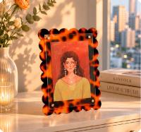 China Tortoiseshell Scalloped Wavy Edge Acrylic Magnetic Photo Frame, Double Clear Floating Picture Frame, Tabletop Decor Frame for Wedding Family Portrait Photos for sale