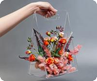 China Acrylic Flower Tote Box, Clear Portable Flower Gift Box with Handle, Modern Floral Packaging for Wedding, Valentine's Day & Home Decor for sale