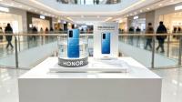 China Custom Acrylic Mobile Phone Waterproof Demo Display Stand for sale