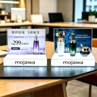 China L-shaped product display stand, transparent acrylic cosmetic display rack with lights, skin care product shelf for sale