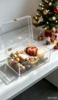 China Clear Lockable Acrylic Gift Box with Hinged Lid, Luxury Transparent Acrylic Flower Box for Eid, Ramadan, Birthday, Wedding Gift Packaging, Custom Logo & Size Wholesale for sale