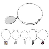 China Ladies Jewelry Bracelets Various Shapes Sublimation Blank Metal Bracelets for sale